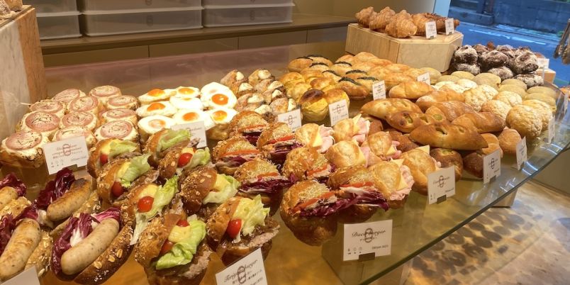 アマムダコタンの新店舗「daco 中目黒」でパンとドリンクのおいしさに溺れるひととき｜るるぶ&more.