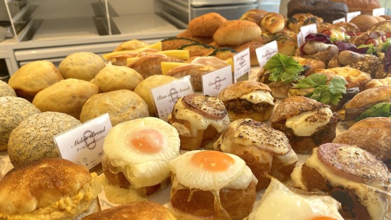 【駒沢】人気ブランドdacoとアイムドーナツが融合!?「daco？駒沢」のパンやドーナツが大満足｜るるぶ&more.